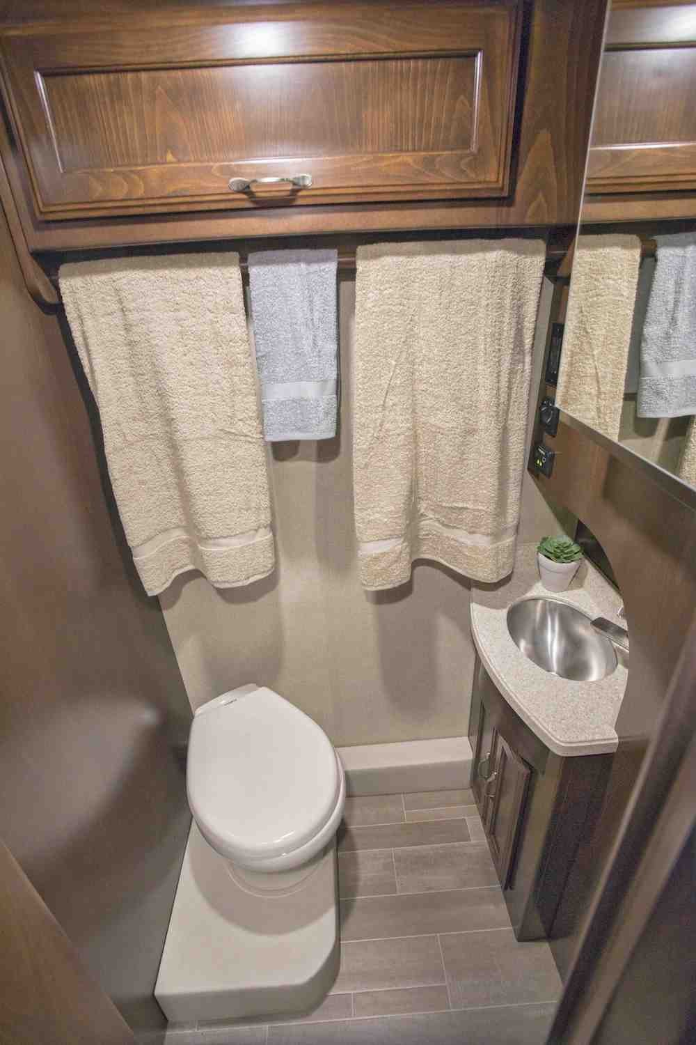 Regency RV Debuts Two New 2020 Floorplans – RV PRO