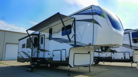 Forest River Releases Video for Cardinal Fifth Wheel