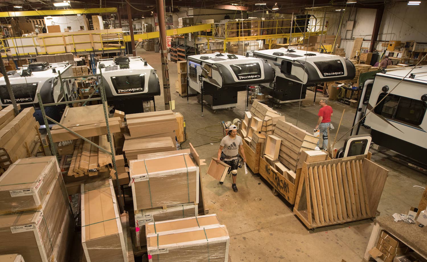 Palomino Stays All Decked Out – RV PRO