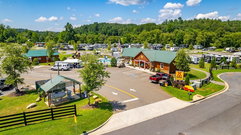Blue Ridge/Toccoa River KOA Holiday Named KOA's 2025 Rising Star – RV PRO