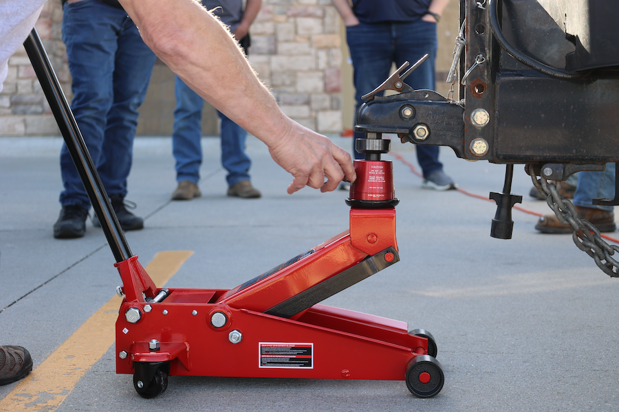 Hitching a Ride: Expert Insight on Towing & Hitches – RV PRO